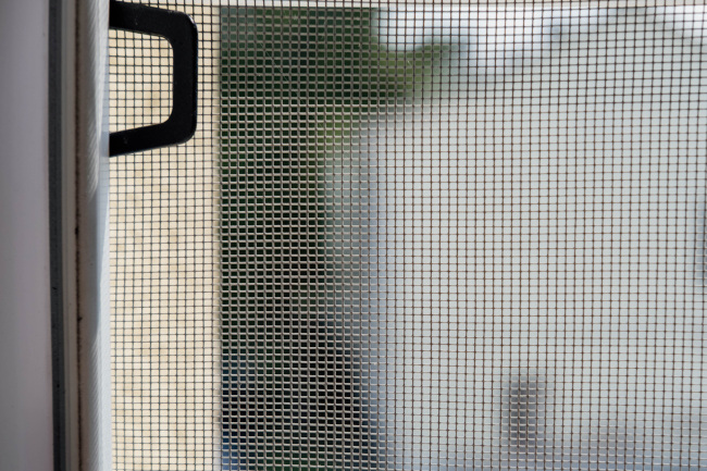 How to Prep Your Home for a Screen Installation Appointment | Screen Medics
